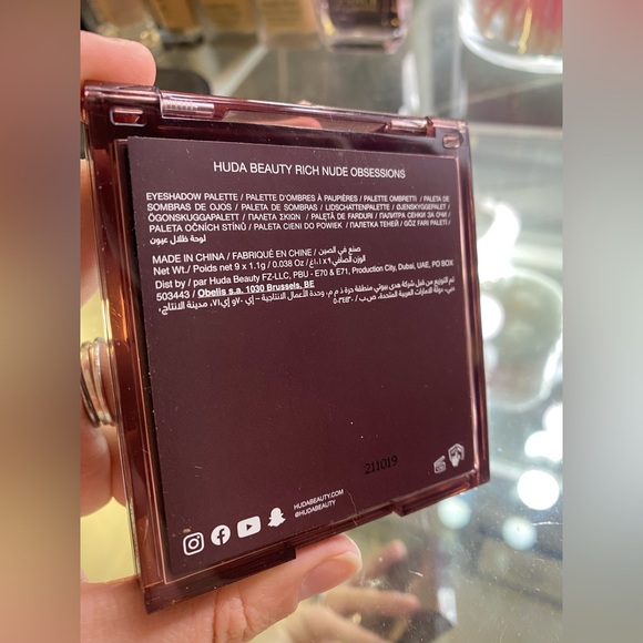 HUDA BEAUTY | Makeup | Huda Beauty Nude Rich Pallet | Poshmark